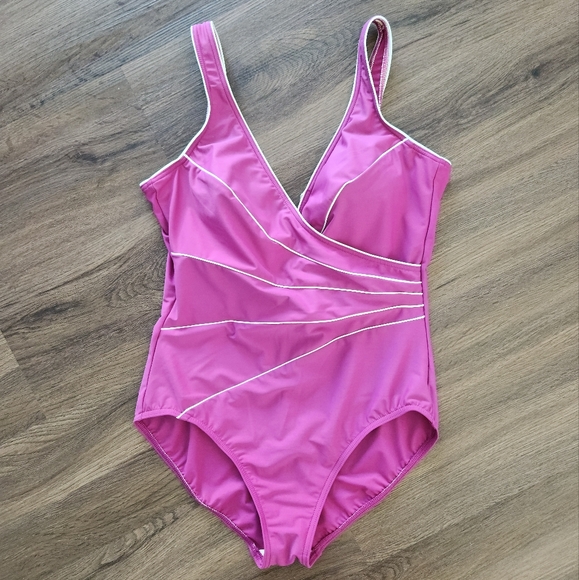 Miraclesuit | Swim | Miraclesuit One Piece Swimsuit Pink | Poshmark